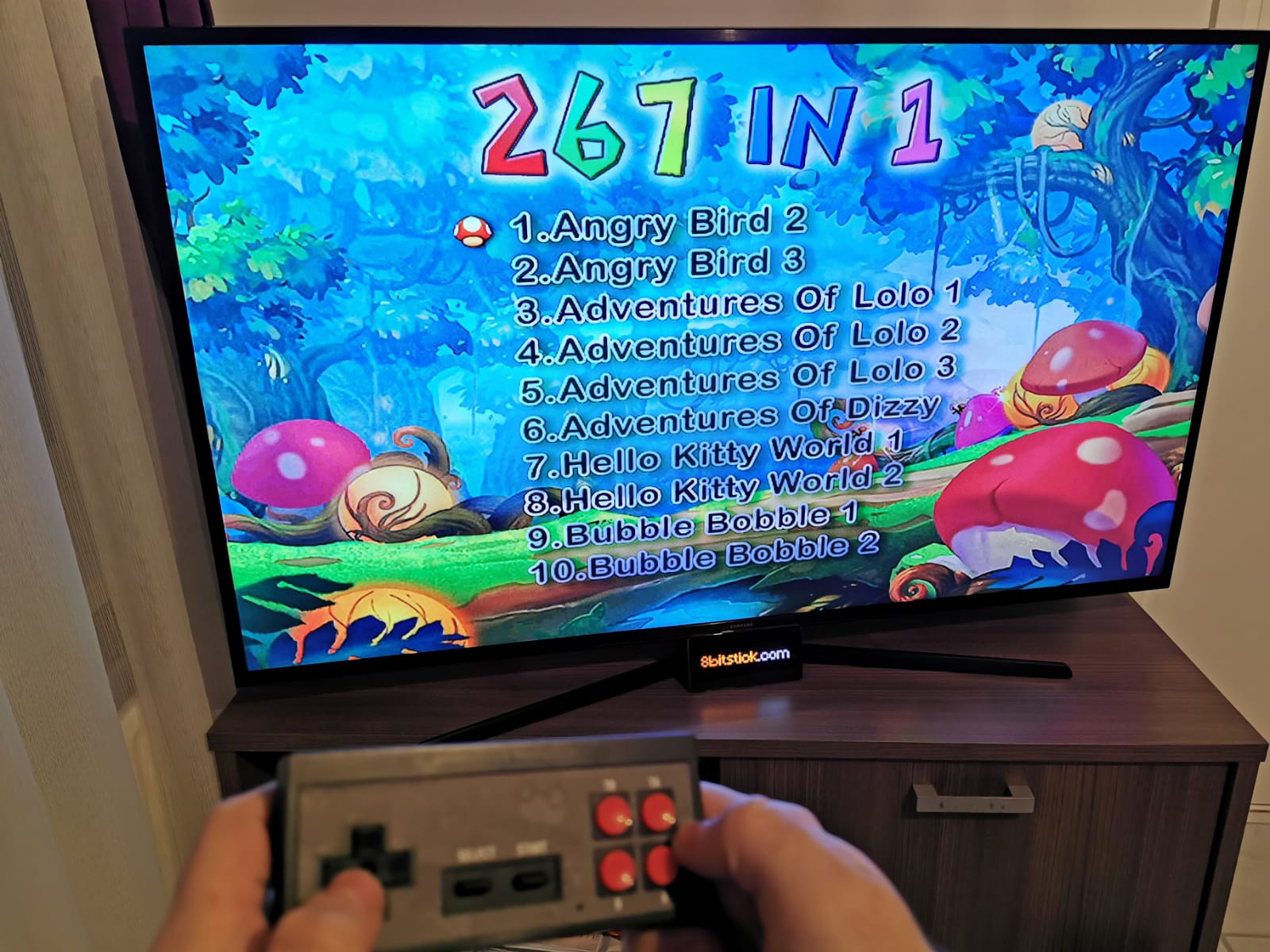 THE 8-BITSTICK – 1500+ games incl. – 8bitstick – Plug and Play to your ...